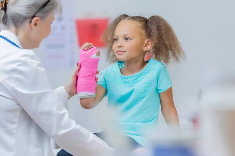 “Please, take the cast off, it hurts so much,” the six-year-old girl ...